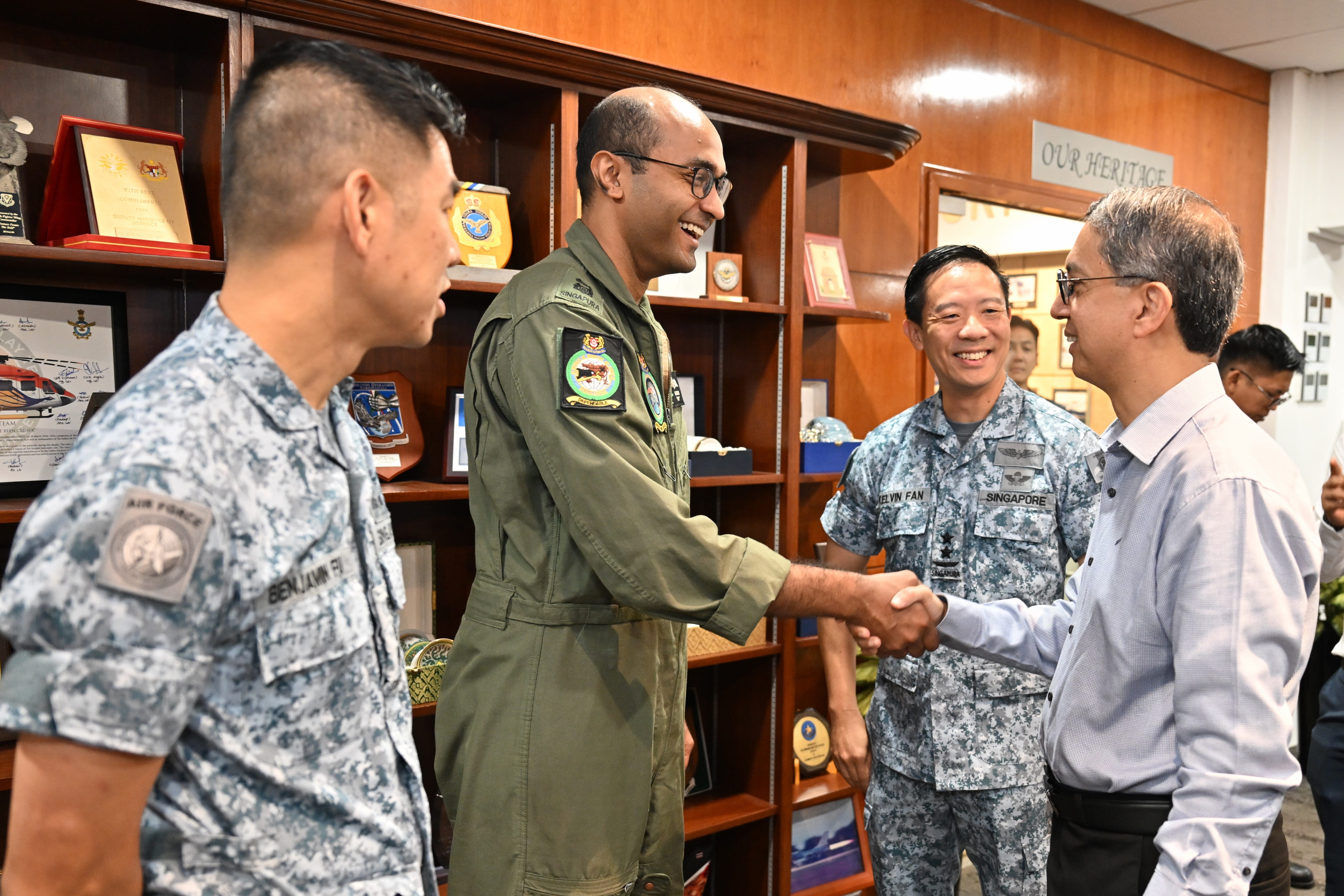 Singapore Deploys RSAF C-130 to Conduct Airdrop Operations for Gaza and ...