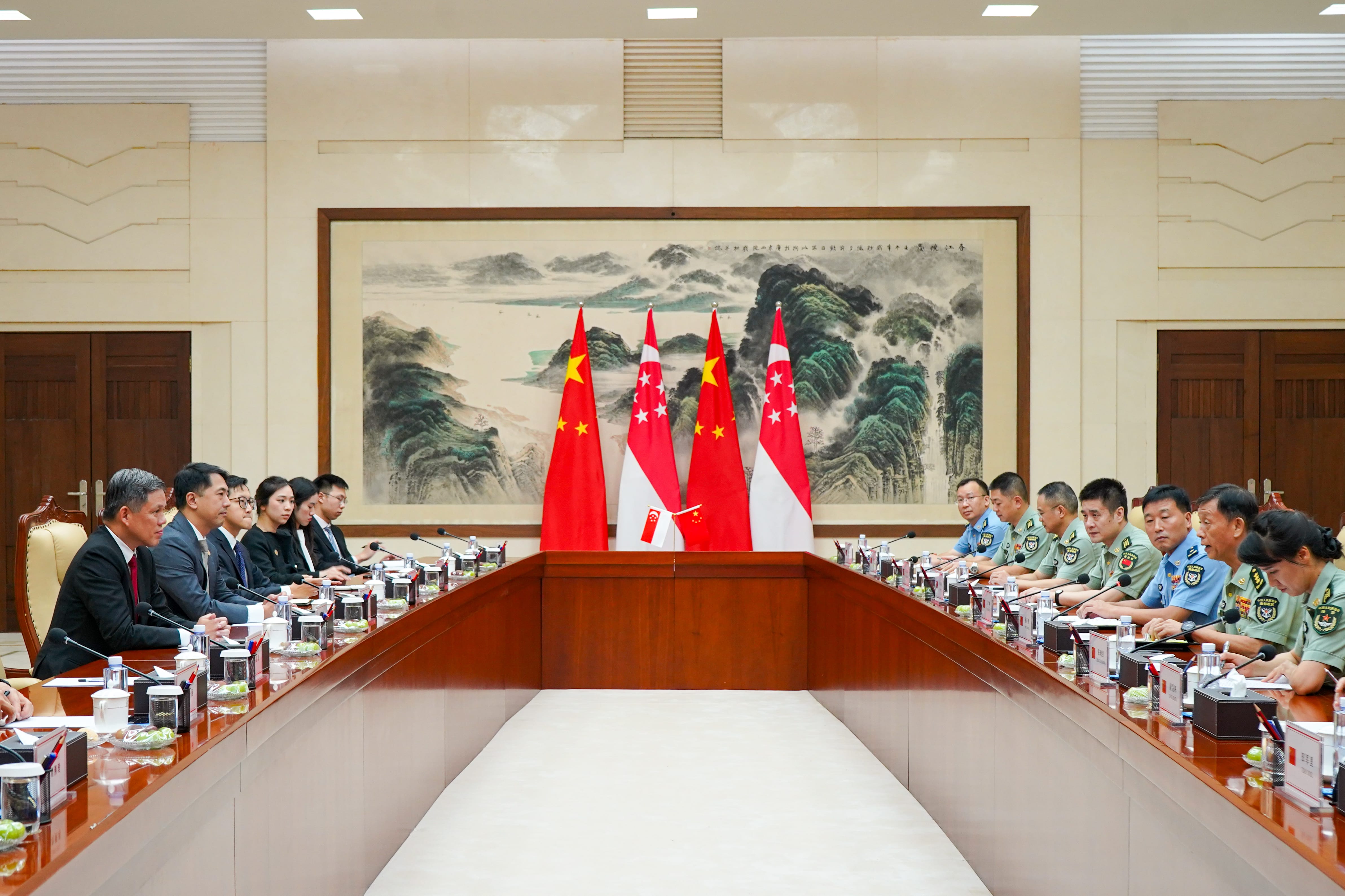 Minister for Defence Visits People’s Liberation Army Southern Theatre ...